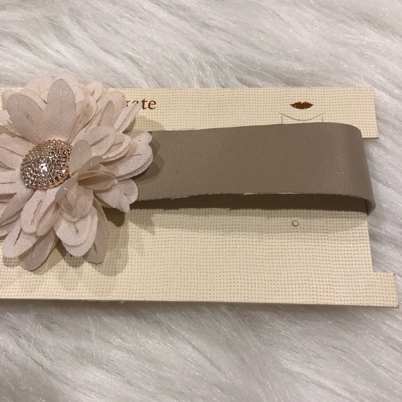 Sophia & Kate | Jewelry | Sophia Kate Flower Choker | Poshmark